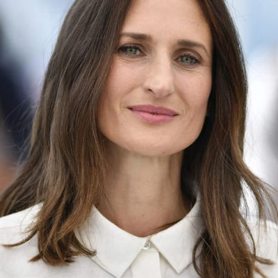 Camille Cottin | Bio und Filme auf Sooner